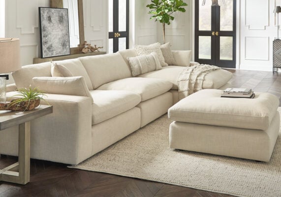 Elyza Linen 3 PC RAF Chaise Sectional | Cincinnati Overstock Warehouse