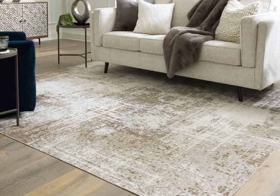 Grifflain Tan/Brown/Gray Medium Rug | Cincinnati Overstock Warehouse